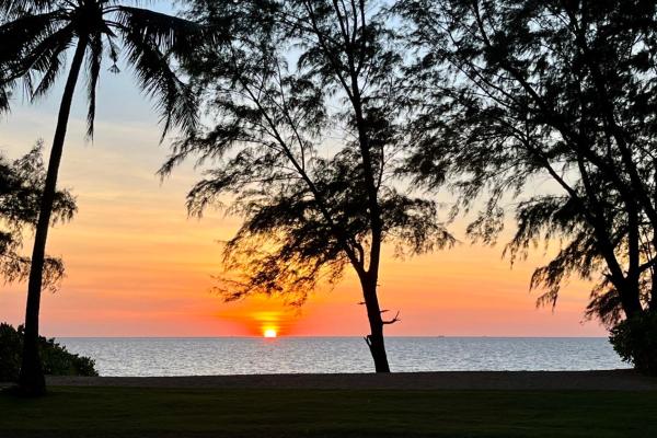 Baan Mai Khao - 2 Bedroom Luxury Condo - Direct Pool & Beach Access - Phuket district, Thailand