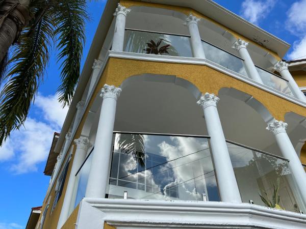 Hill View Vacational Rental - Jamaica