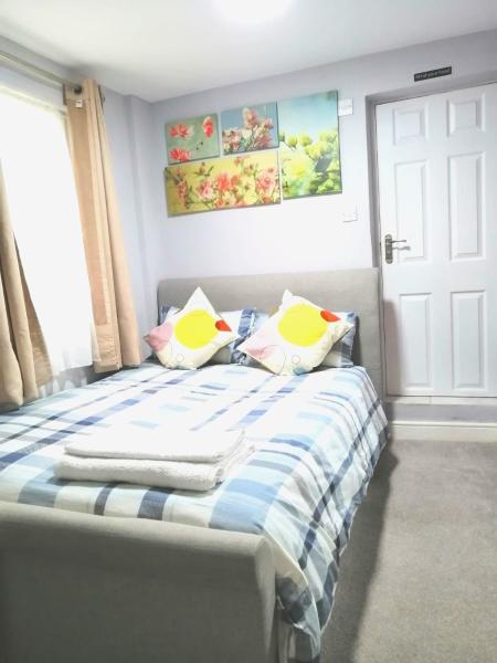 En-suite Double Room (Compact) In Strood, Rochester - Chatham