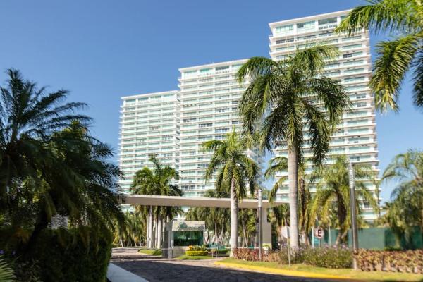 Panoramic And Beautiful Beachfront Condo - Puerto Vallarta