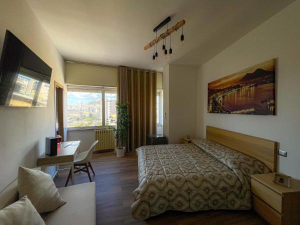 Napoli Emozionale - Vespucci - Naples