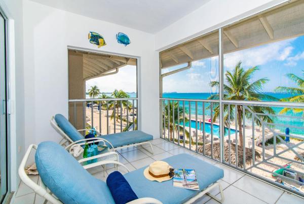 Beach Living At Discovery Point Club - Cayman Islands