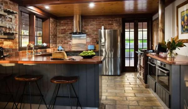 Cedar And Stone - Daylesford Region - Daylesford