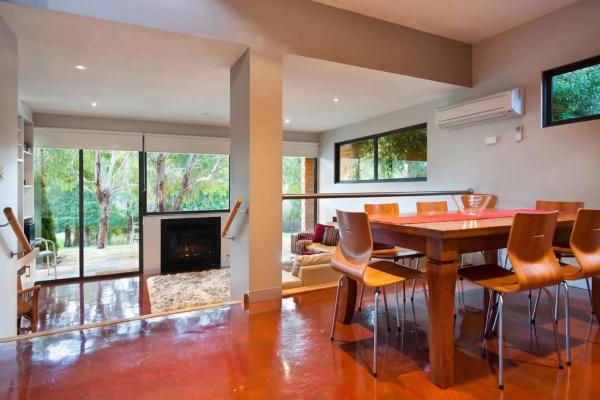 Lake Daylesford Lodge 7 ~ 3 Bedroom/3 Ensuite - Daylesford