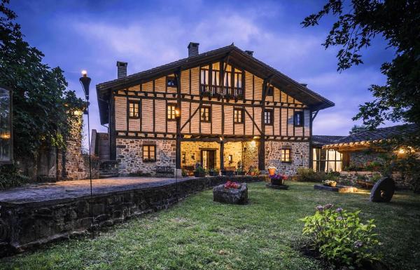 Caserio Iruaritz - Basque Country
