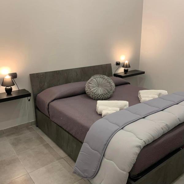 Miris Apartment Fast Comfortable Naples Airport Capodichino 25 Minutes Walk Self Check-in - Aéroport de Naples - Capodichino (NAP)