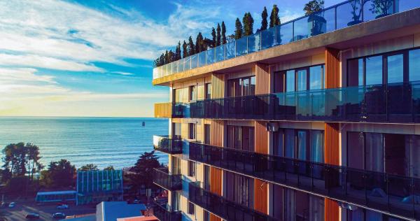Next Green Aparthotel Official - Batumi