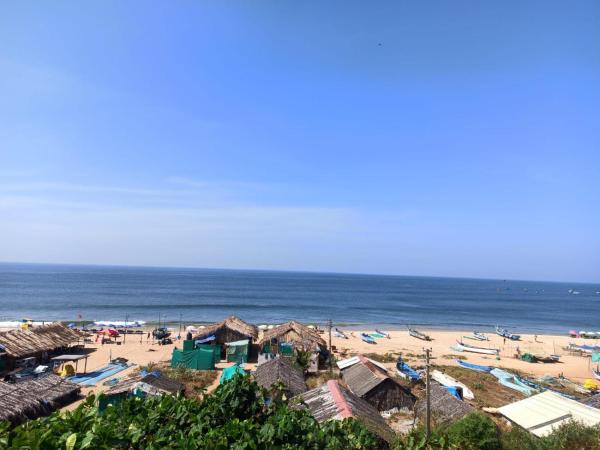 Dee Joy's Beach Place - Goa
