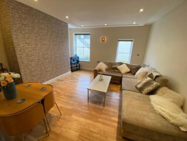 Easby Breakaways - **Modern Apartment 5 Mins From South Bay, Scarborough** - Yorkshire
