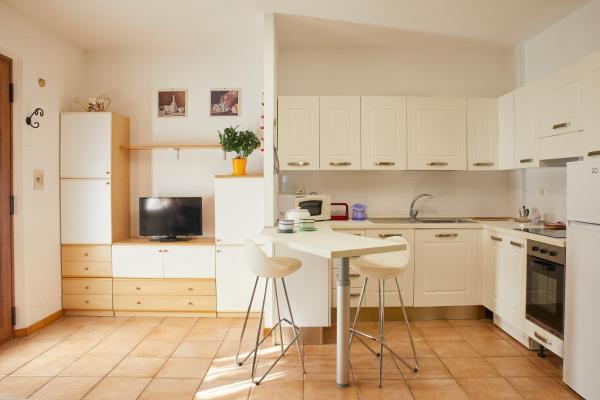 Conero - Patio Privato E Parcheggio By Host Hero - Numana