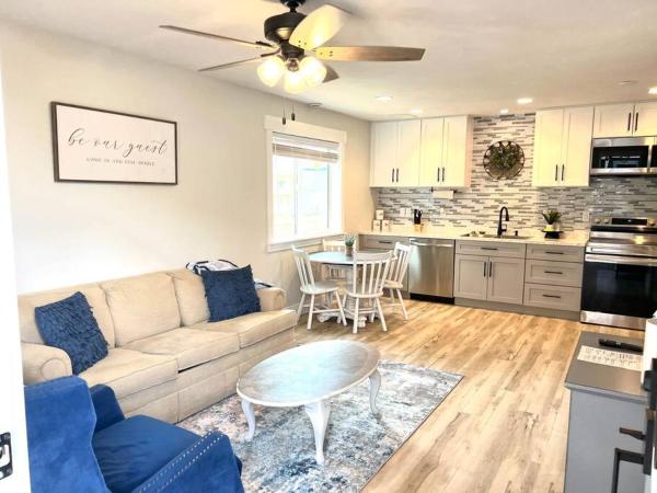 Guest Suites 1998 #1 - Charming 1 Bedroom 1 Bath Suite - Idaho Falls, ID