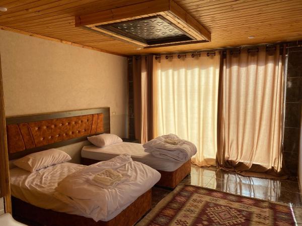 Desert Jewel Camp - Jordania