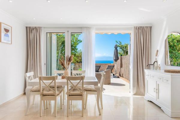 Modern Bright And Welcoming Ocean View Apartment - Santiago del Teide