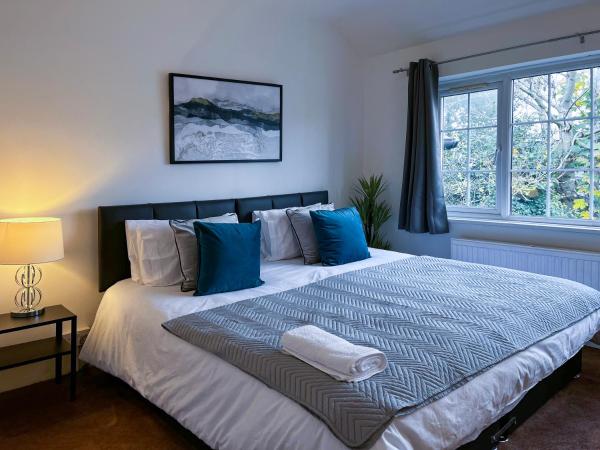 Maberic Housing - Hampton