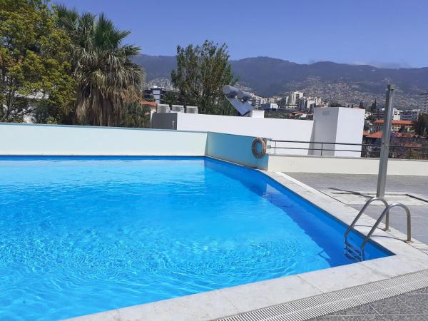 Modern Apartment In Funchal 60 M² With Shared Pool - Funchal
