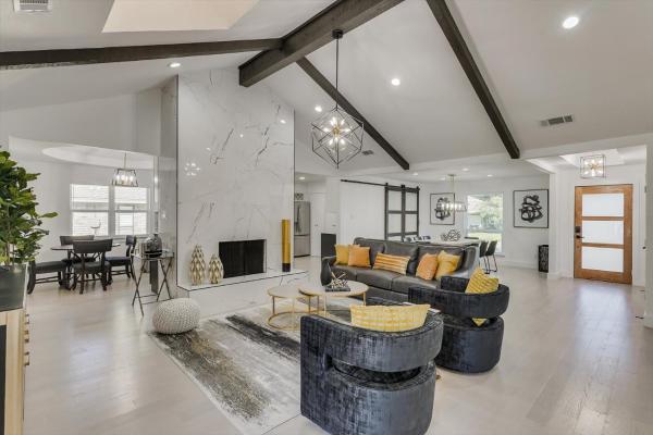Modern And Spacious Dallas Getaway W Private Pool - Dallas