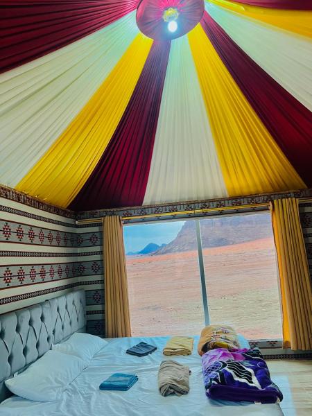 Wadi Rum Cave Camp &Jeep Tour - 約旦