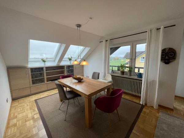 Großzügige Ferienwohnung Am Stadtrand Von Fulda - Fulda
