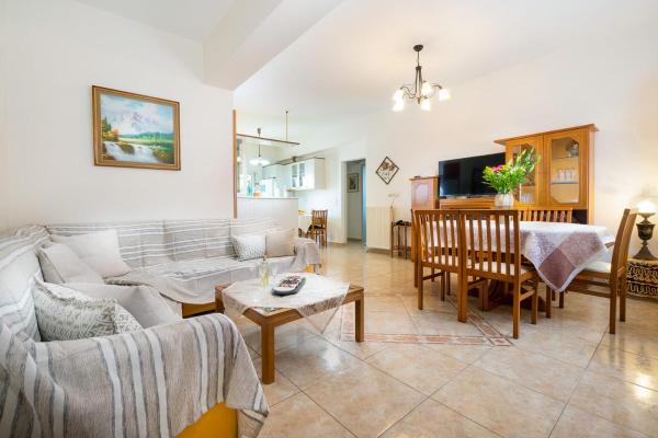 Port Apartment - Chaniá