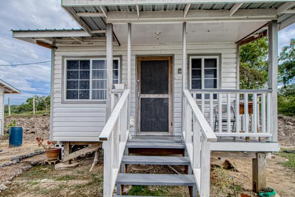 Cozy Cabana With Shared Plunge Pool, Scenic Views, Kitchenette, Ac, & Wifi - Belize