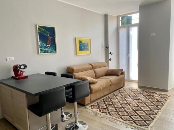 Appartamento Centralissimo In Piazza Bresca - Sanremo