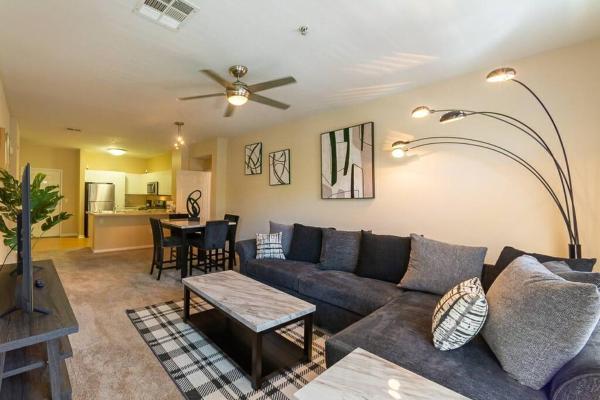 Lovely 2br/2ba!5min To Disney! Angelstadium! Hondacenter. - Orange, CA