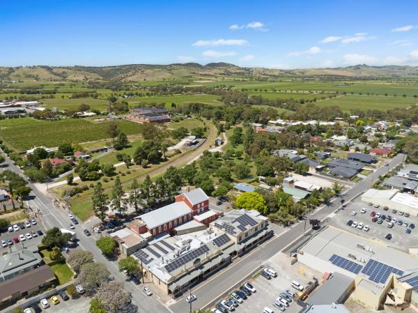 The Tanunda Club Guest Suites - The Barossa Council