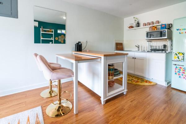 Artsy, Private Gem Near Iconic South Congress - Buda, TX