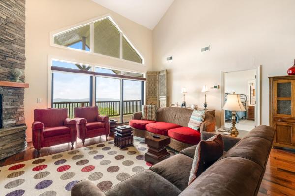 Views For Miles At The Reserve - North Carolina