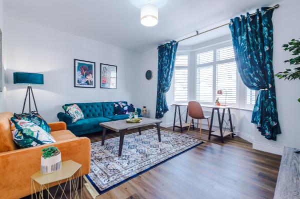 Westwood Lodge Serviced Apartment - Staffordshire