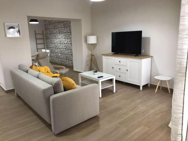 Bonita Y Amplia Casa Con Patio, En Centro Ciudad - Mérida, Espagne