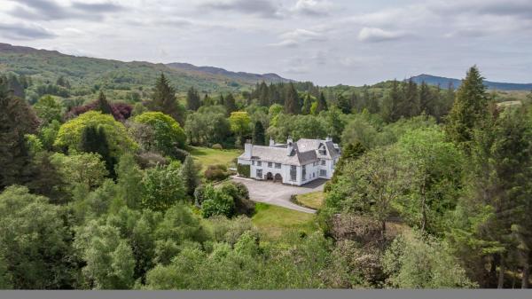 Macfarlane Apartment - Loch Awe