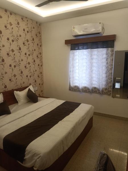 Hotel Shivaay - Indore