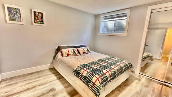 Cozy Basement Modern Suite-溫馨小屋 Parking Kt - Calgary