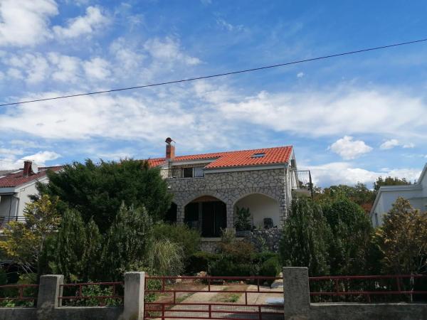 Apartments With Parking Space Njivice, Krk - 5320 - Njivice