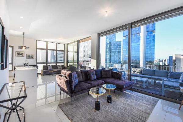 Spacious 3br Close To Rothschild With Mamad By Holyguest - Tel Aviv