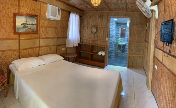 Bamboo House Beach Lodge & Restaurant - Abra de Ilog