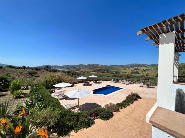 Finca Zayas Casa Rural & Guest Suites - Comares