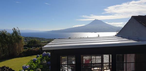 Casa Vista Fantástica - Faial Island