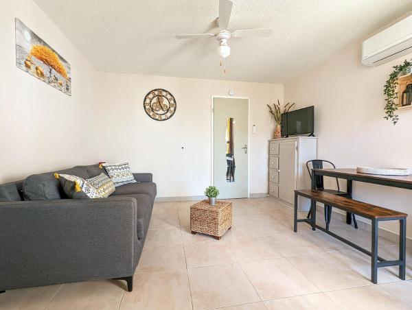 Appartement Avec Climatisation, Proche Golf Et îLe Des Loisirs - Agde