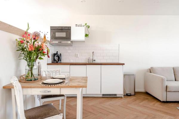 Windhoek Apartment - Hillegom