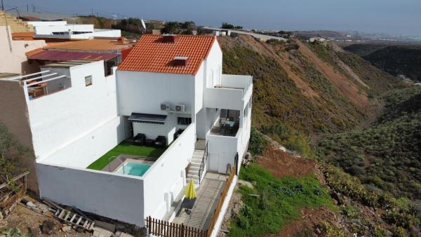 Villa Adrián - Telde