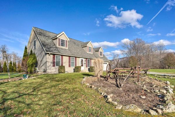 Spacious Home Near Bromley Mountain Ski Resort! - Manchester, VT