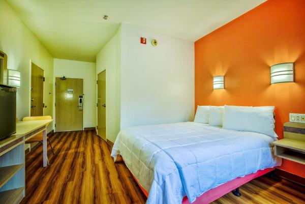Motel 6-burlington, On - Toronto West - Oakville