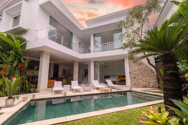 Villa Kusamakura Seminyak - Kuta