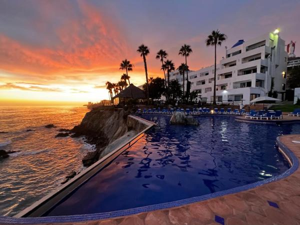 Las Rocas Resort & Spa -