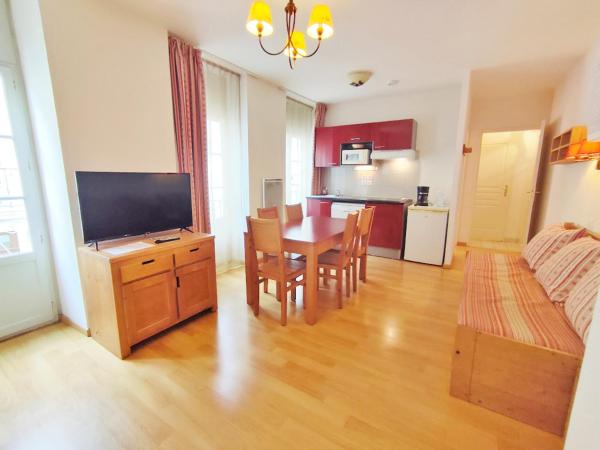 Ostal, T3, Centre Luchon, Wifi, Casier à Skis, Ascenseur, 6 Personnes - Les