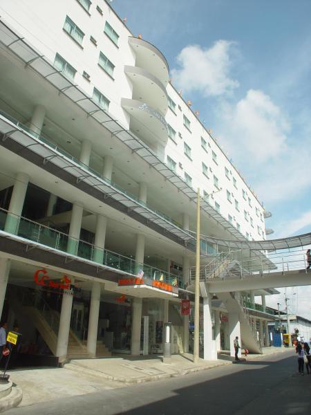 Hotel San José Plaza - Floridablanca