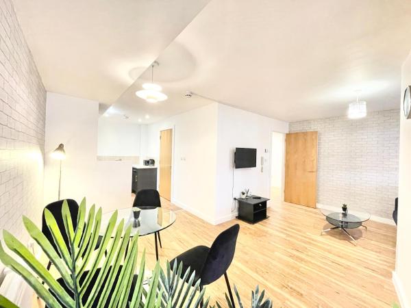 Lovely 2 - Bedroom Condo In Manchester City Centre - Manchester
