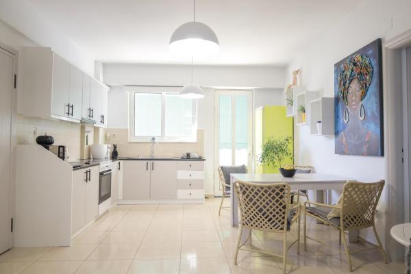 Beautiful Eleni 100 - Спарта